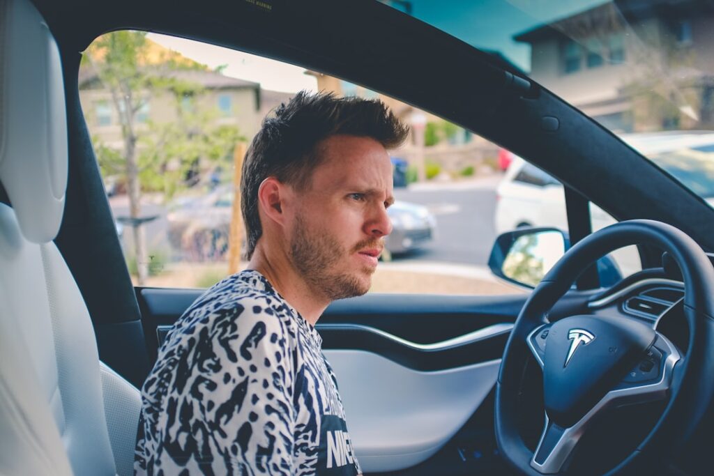 The Ethical Dilemma of Self-Driving Cars: Programming Moral Decisions ...